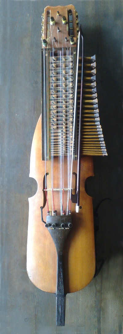 Nyckelharpa « Johan Hedin